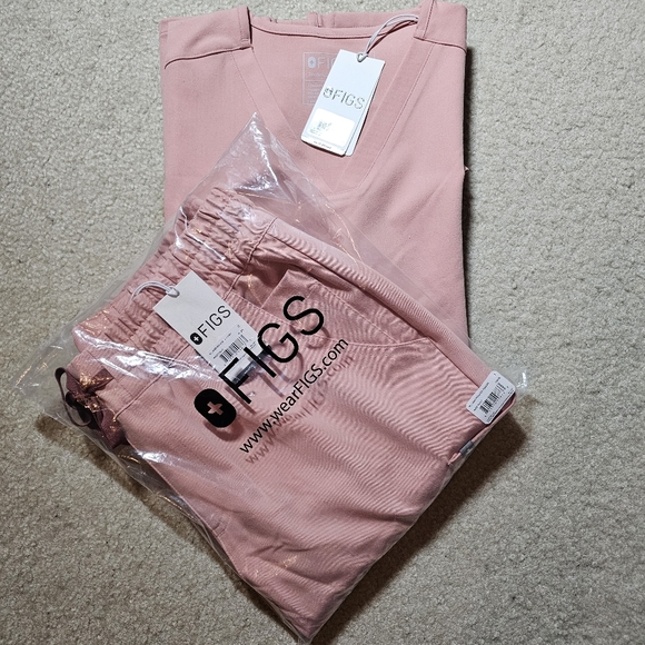 Figs | Other | Figs Pink Sand Scrub Set | Poshmark